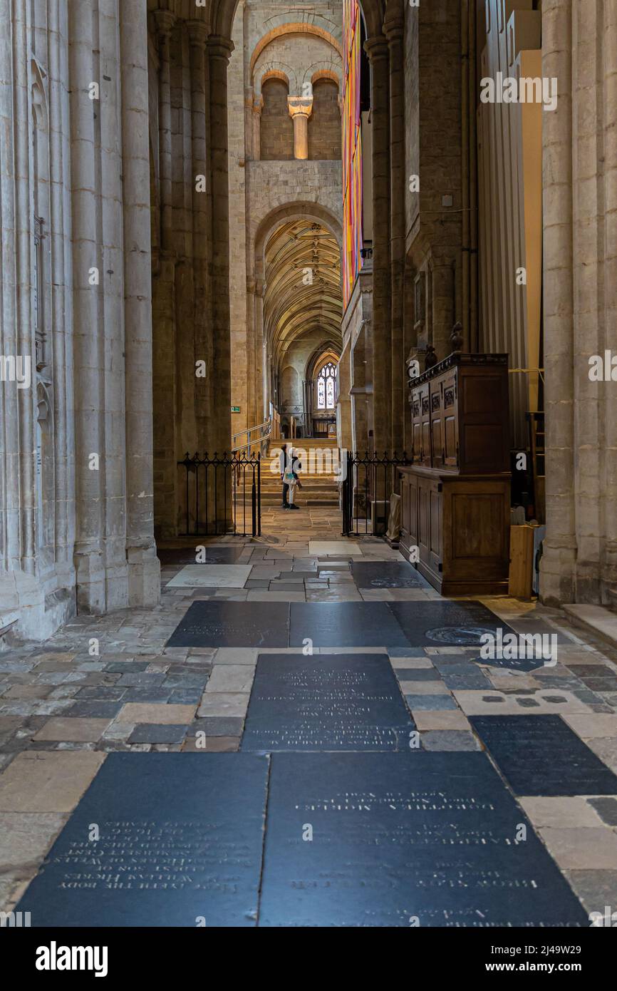Pictures Of The World Famous Winchester Cathedral In Hampshire England ...
