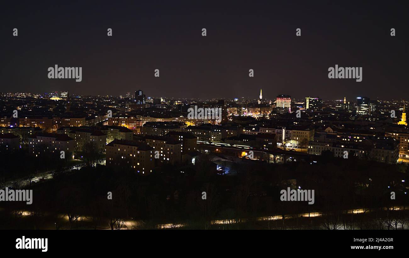 Beautiful cityscape of the downtown of Vienna, capital of Austria, at ...