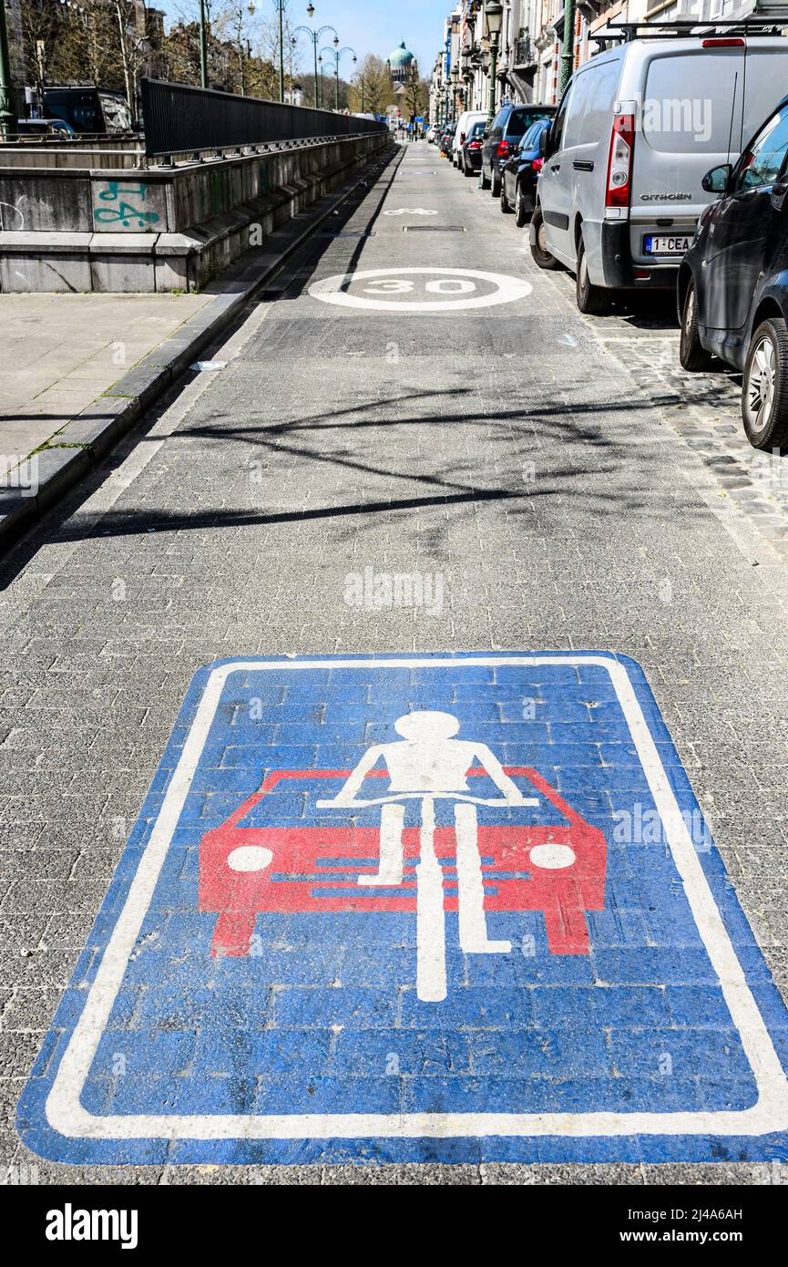 Bicycle path on the main road - Bike painted on the ground - Reserved ...