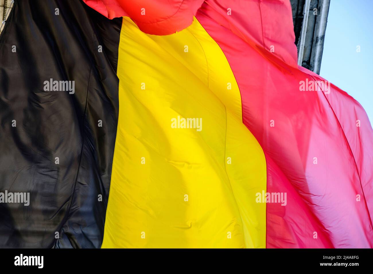 Drapeau belge | Belgian flag Stock Photo - Alamy