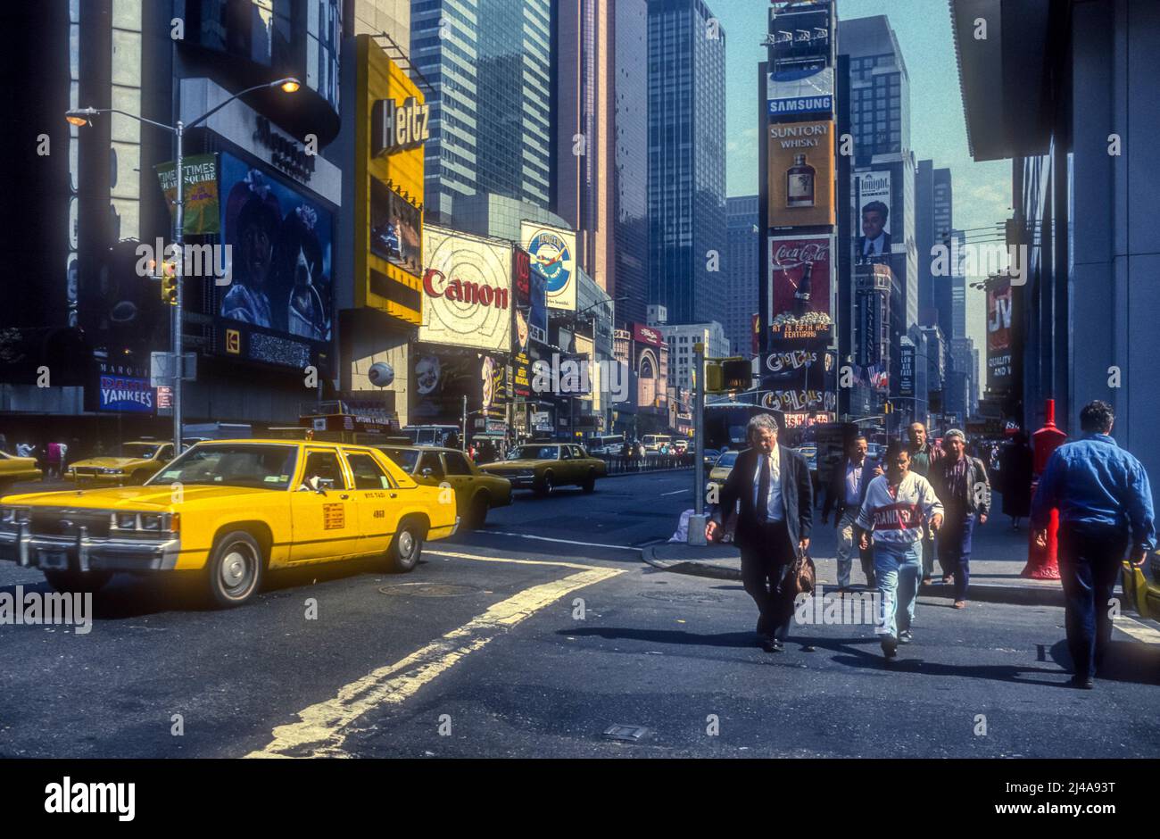 1994 archive image of Times Square, New York Stock Photo - Alamy