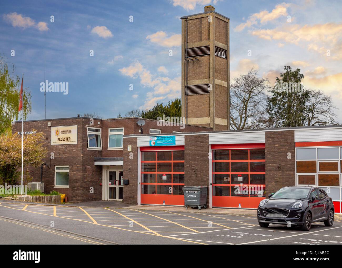 Alcester Fire Station on Seggs Lane, Alcester, Warwickshire, England ...