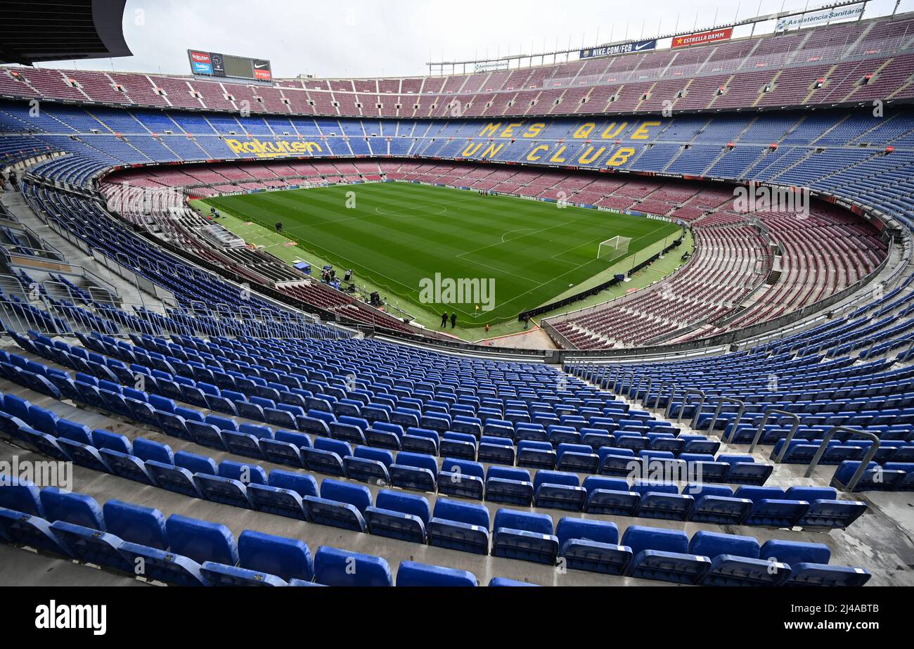 Empty camp nou hi-res stock photography and images - Alamy