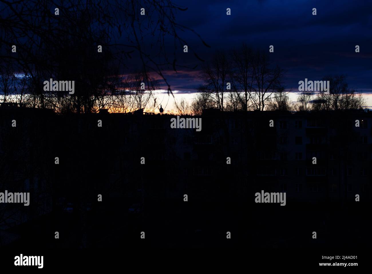 Horizontal sunset streak hi-res stock photography and images - Alamy