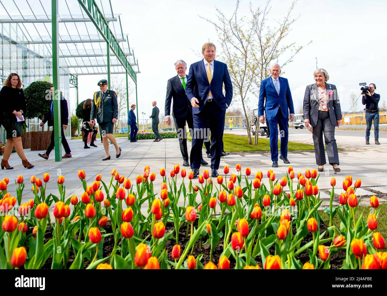 Almere, Niederlande. 13th Apr, 2022. King Willem-Alexander of The ...