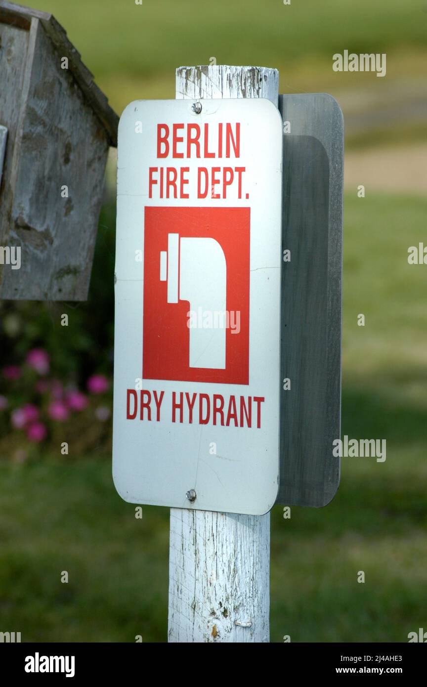 Fire plug sign telling of no water for fires Stock Photo - Alamy