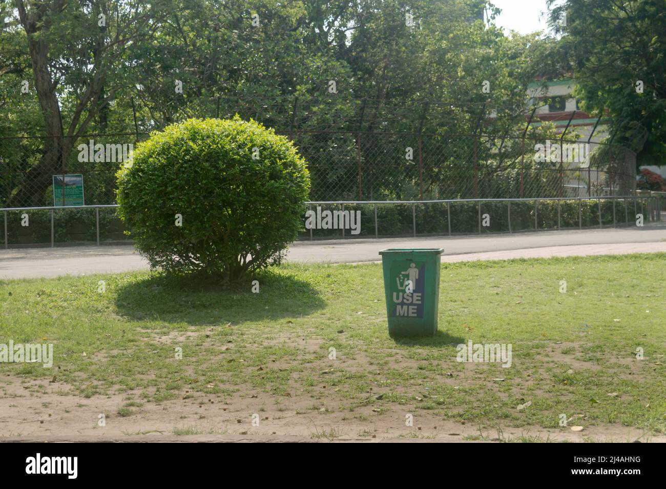 Parkland and garden management hi-res stock photography and images - Alamy