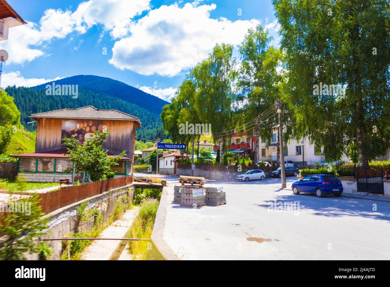 Smolyan hi-res stock photography and images - Alamy