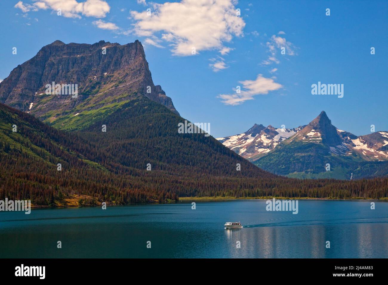 Saint Mary Lake In Glacier National Park Montana USA Stock Photo Alamy saint-mary-lake-in-glacier-national-park-montana-usa-stock-photo-alamy