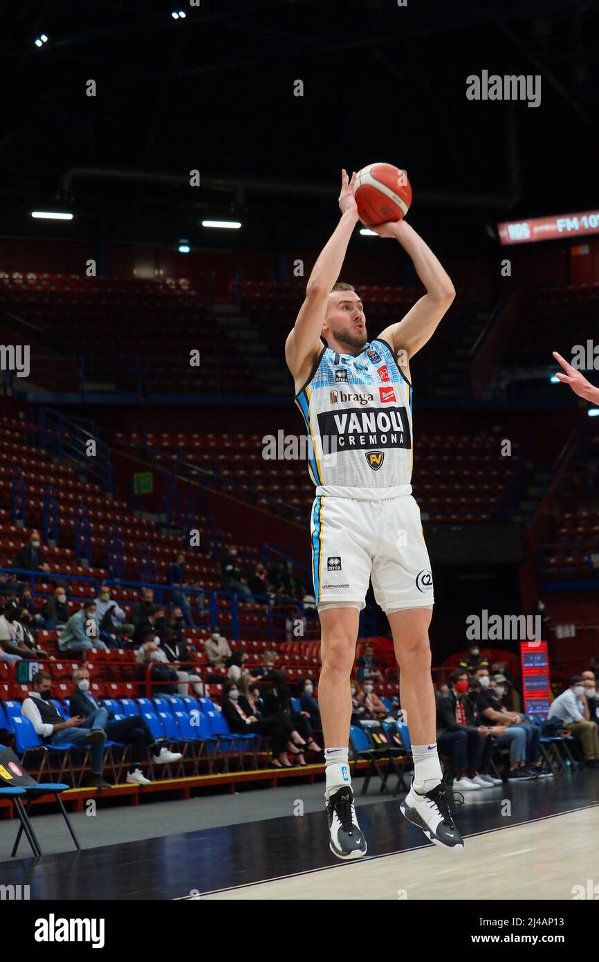 Tres anthony thinkle hi-res stock photography and images - Alamy