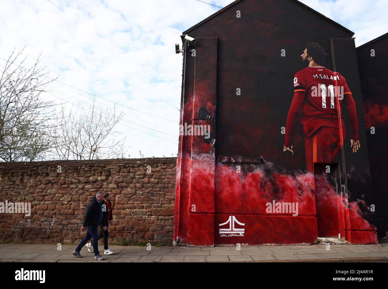 Football mural salah hi-res stock photography and images - Alamy