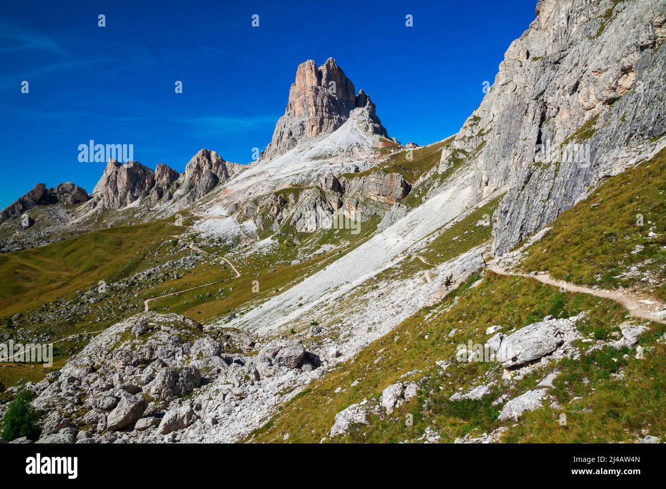 Hiking around the Cinque Torri in the Dolomites of Northern Italy ...