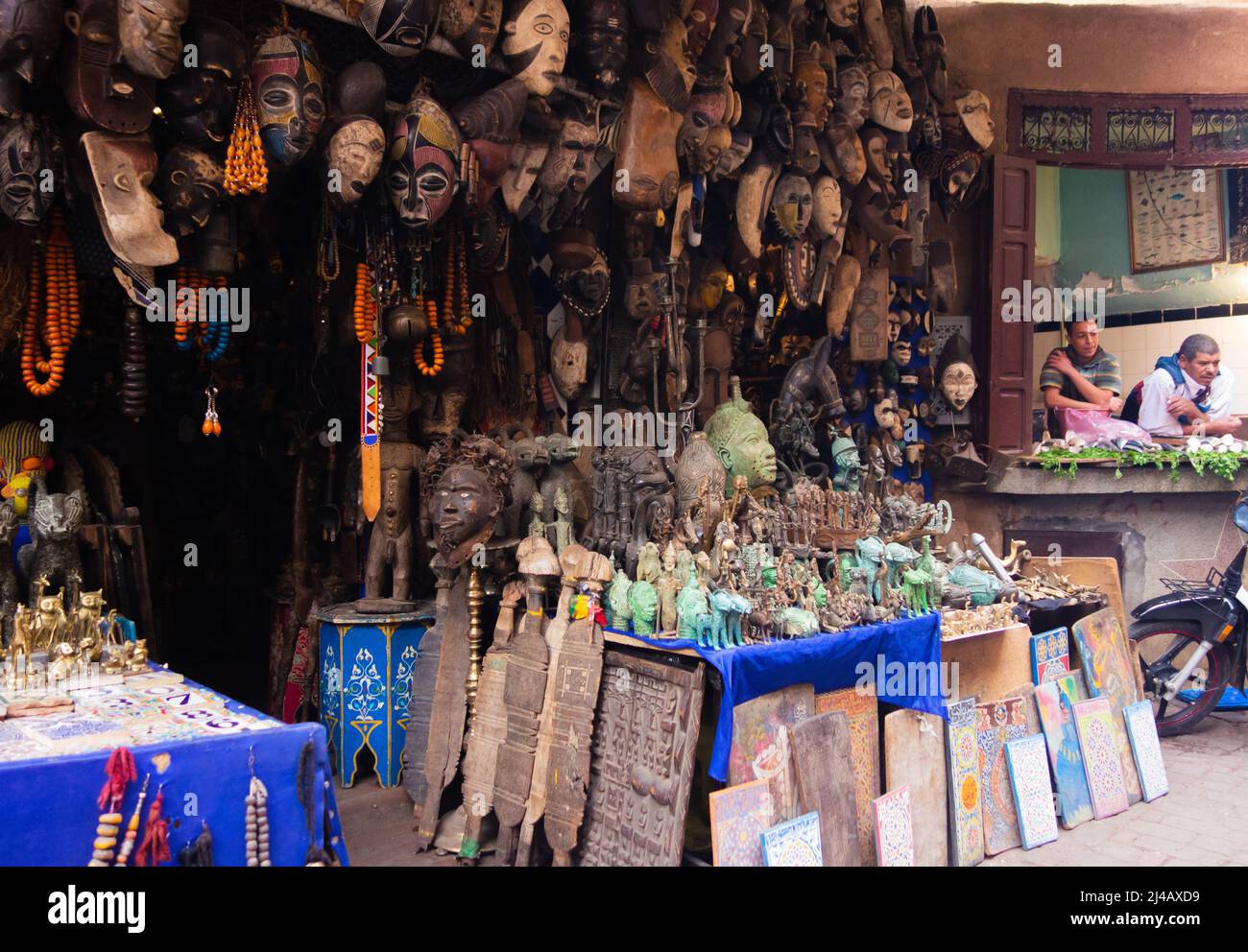 Donkeys mask hi-res stock photography and images - Alamy