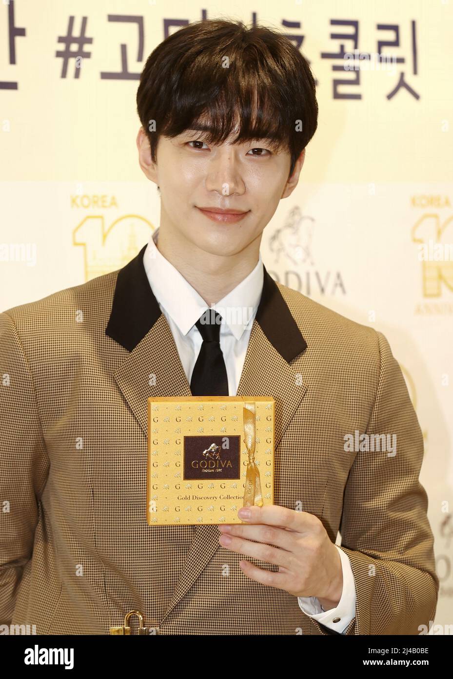 S. Korean singer Lee Jun-ho South Korean singer Lee Jun-ho poses for a ...