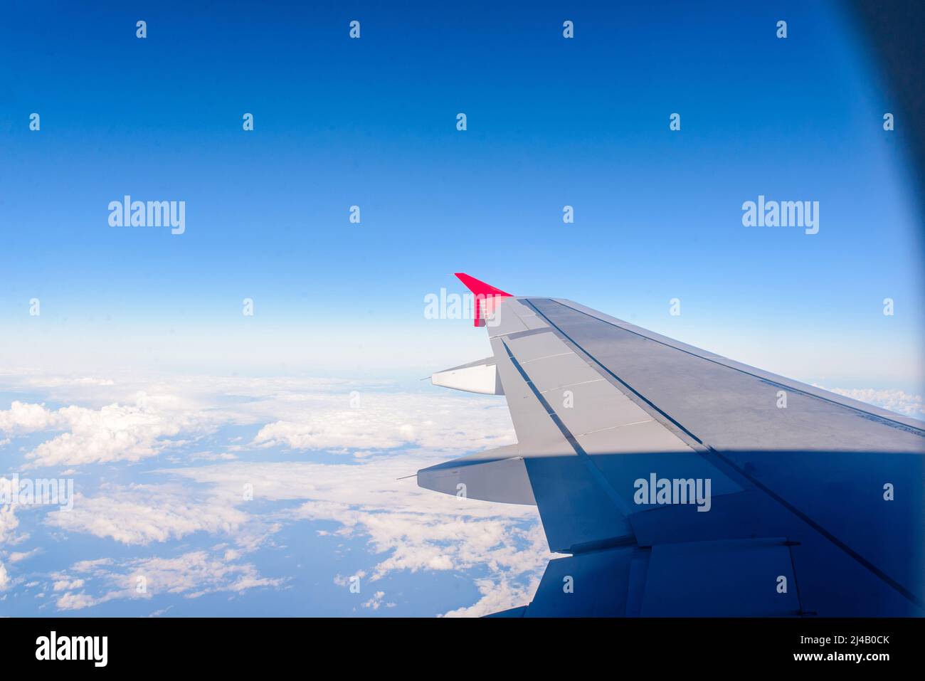 White paper airplane against hi-res stock photography and images - Alamy