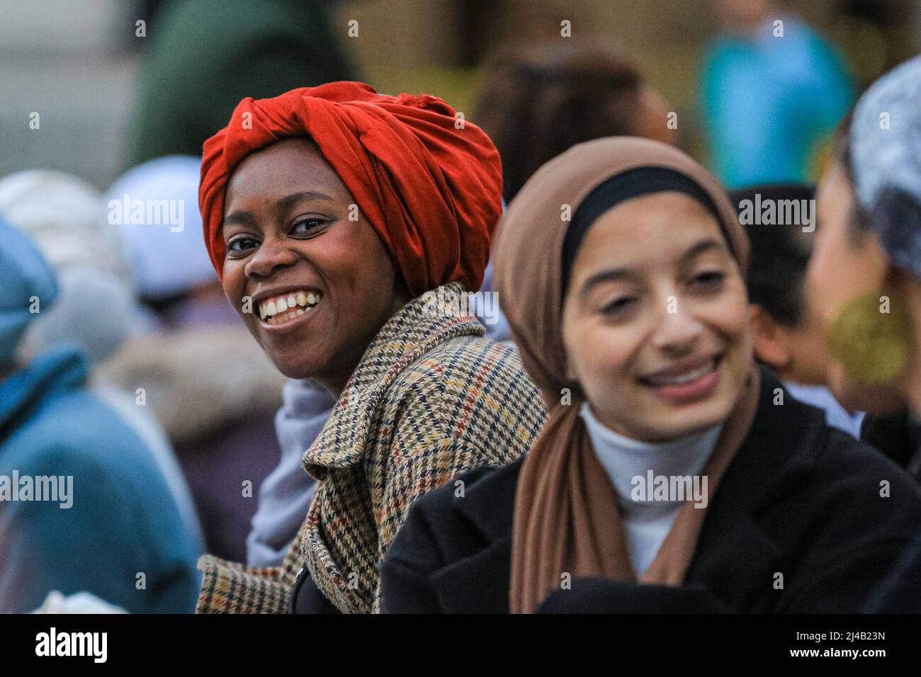 London, UK. 13th Apr, 2022. People take part in the UK's largest Open ...