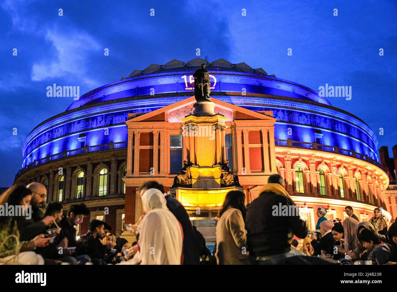 London, UK. 13th Apr, 2022. People take part in the UK's largest Open ...