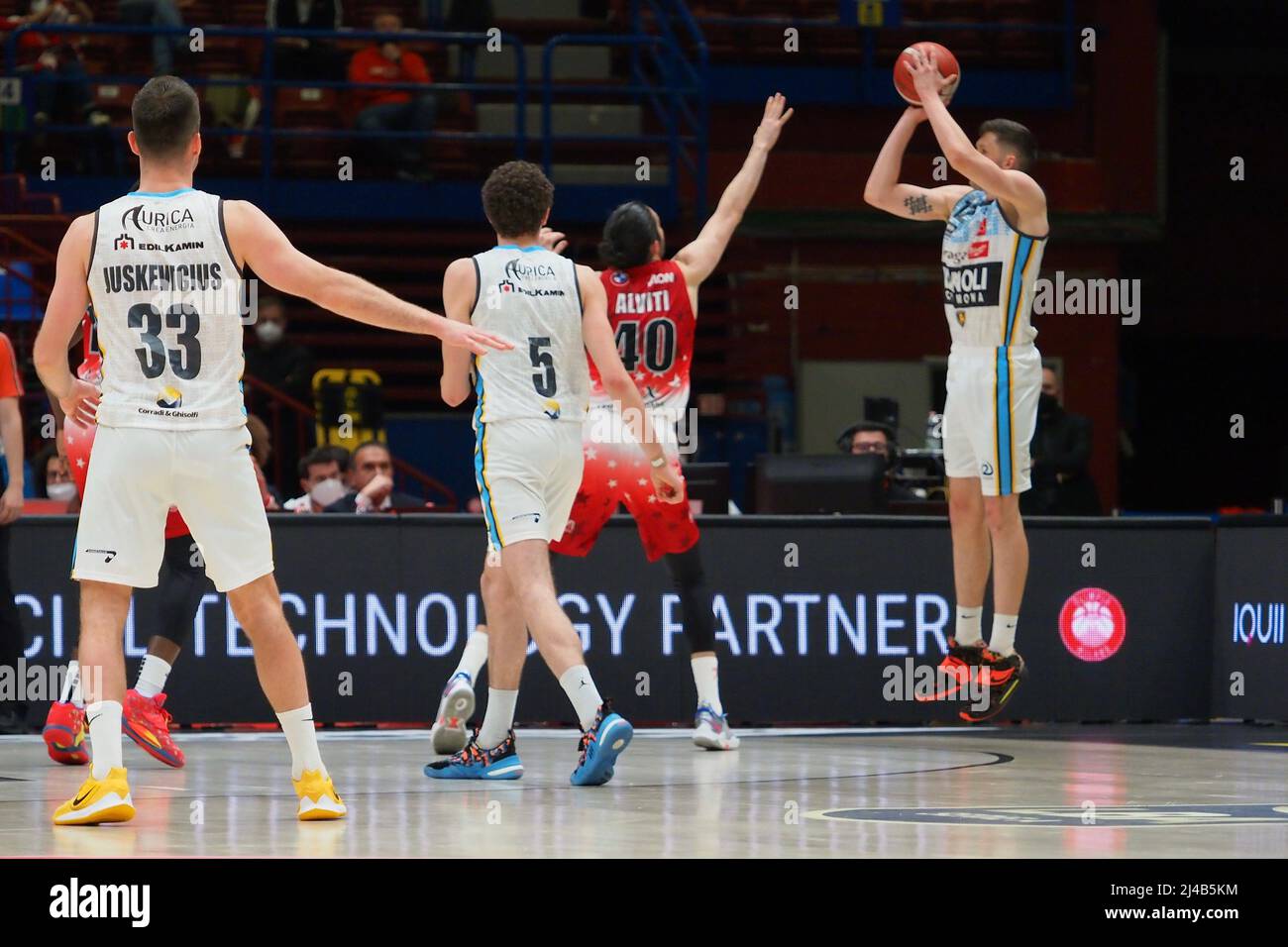 Mediolanum Forum, Milan, Italy, April 13, 2022, Tres Anthony Thinkle ...