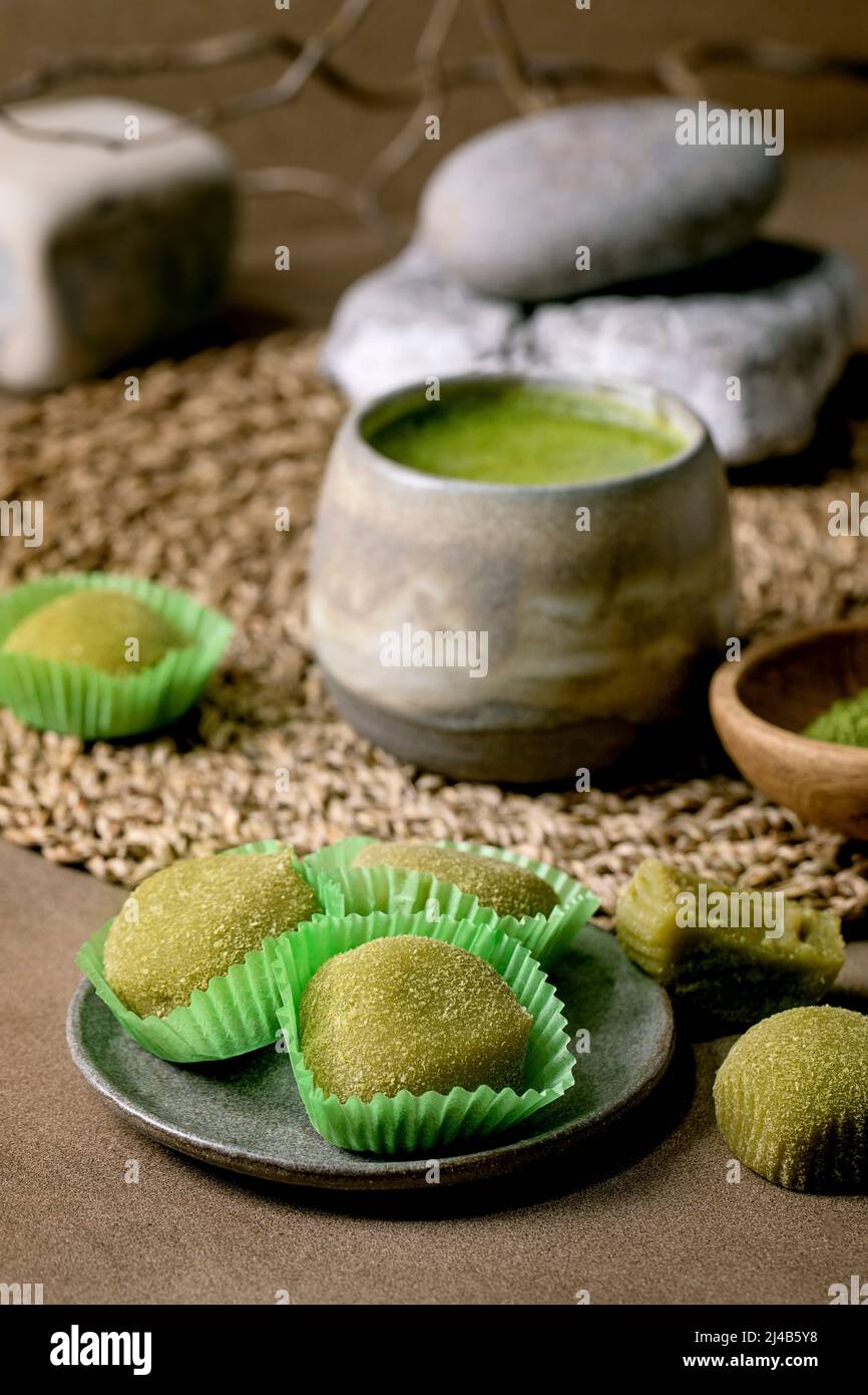 Mochi tree hi-res stock photography and images - Alamy