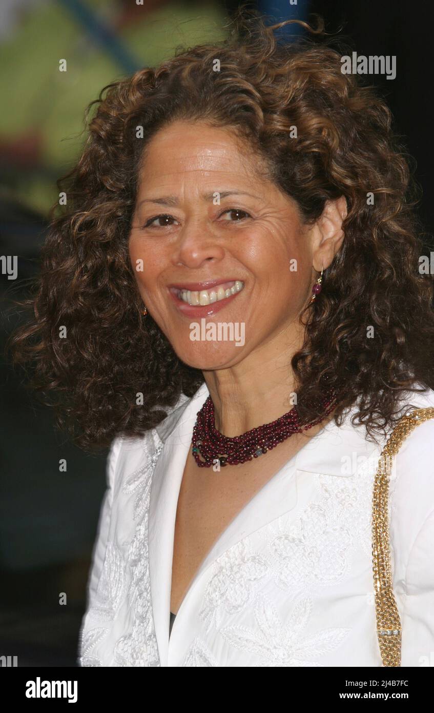 Anna deavere hi-res stock photography and images - Alamy