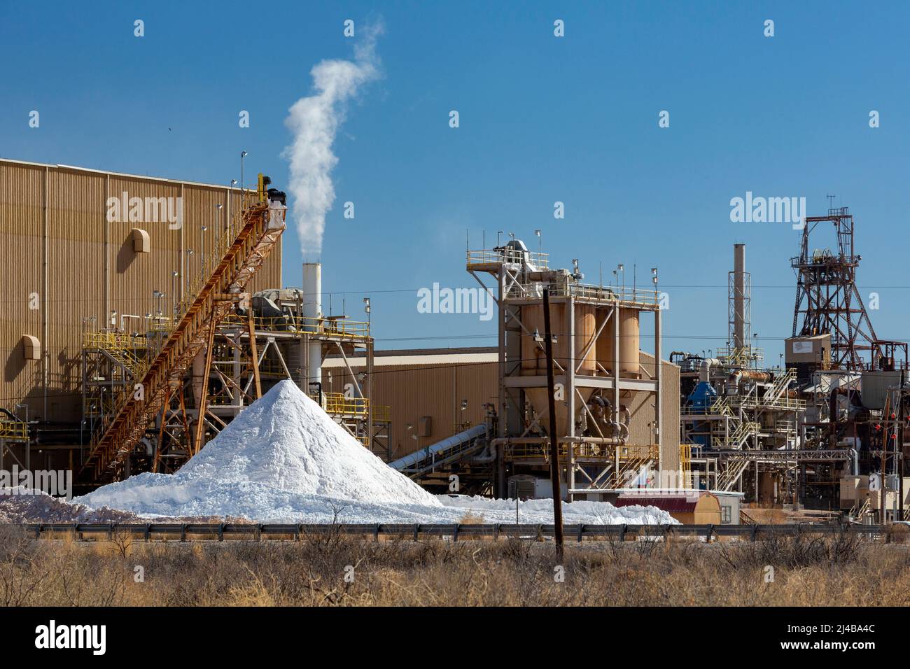 Intrepid potash plant hi-res stock photography and images - Alamy