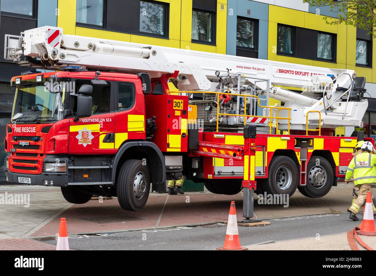 Essex County Fire & Rescue Service on Angloco Scania P310 Aerial Ladder ...
