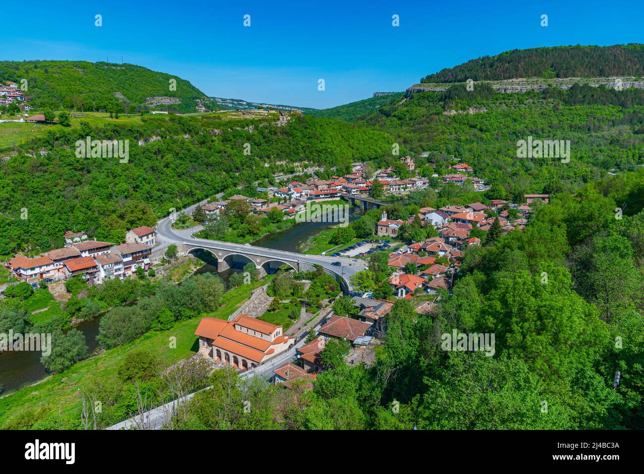Riverside of Yantra river in Veliko Tarnovo, Bulgaria Stock Photo - Alamy