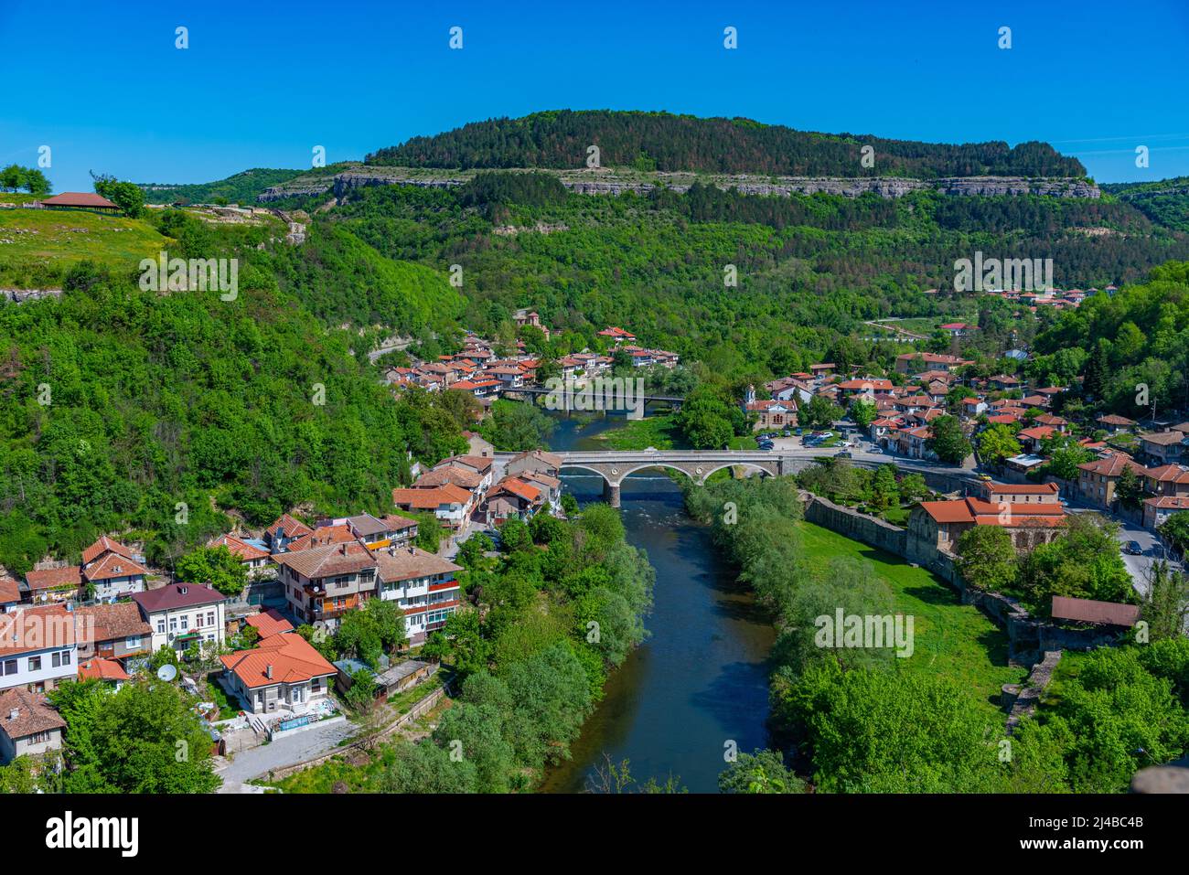 Riverside of Yantra river in Veliko Tarnovo, Bulgaria Stock Photo - Alamy