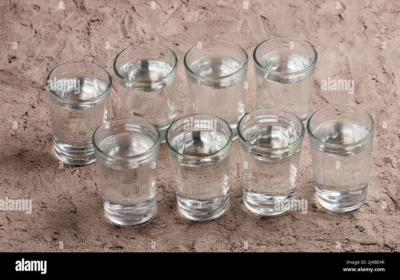 Eight glasses of water - Essential water for the proper functioning of ...