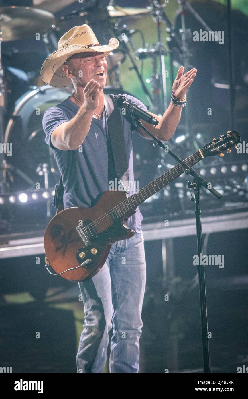 Nashville, Tenn. - April 11, 2022 Kenny Chesney performs during the ...