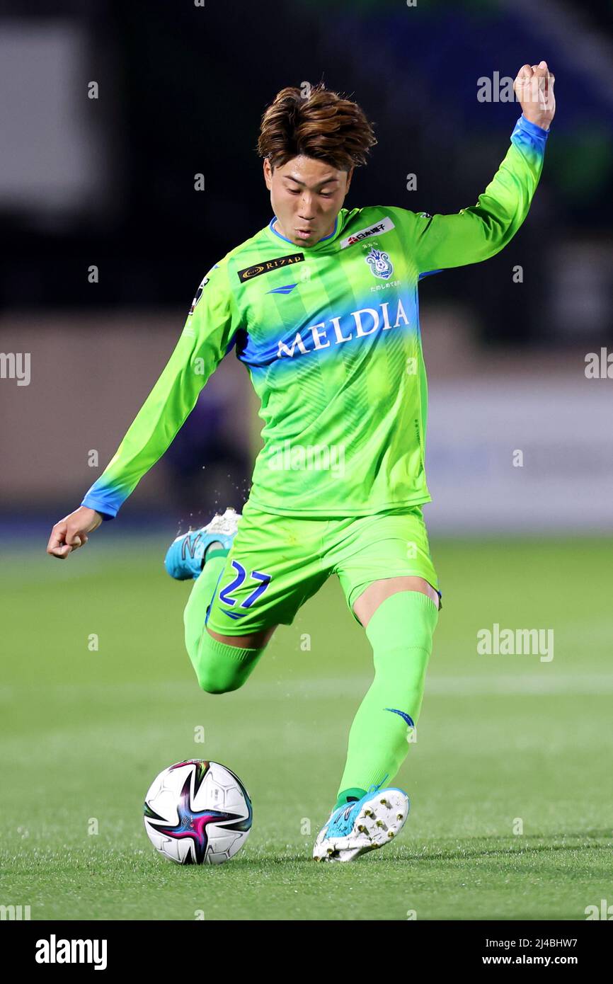 Lemongas Stadium Hiratsuka, Kanagawa, Japan. 13th Apr, 2022. Masaki ...