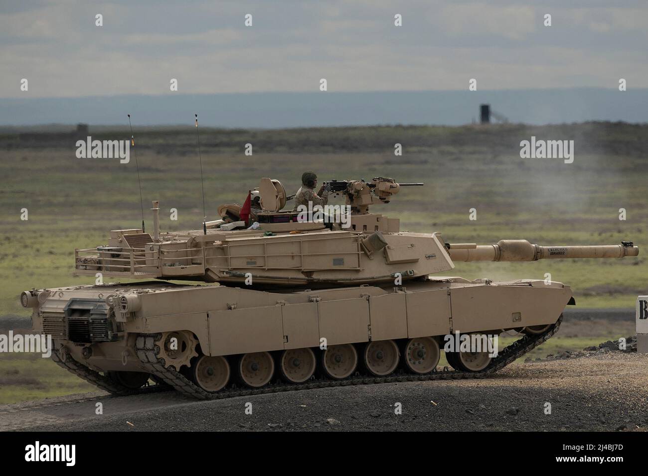 Tank guard hi-res stock photography and images - Alamy