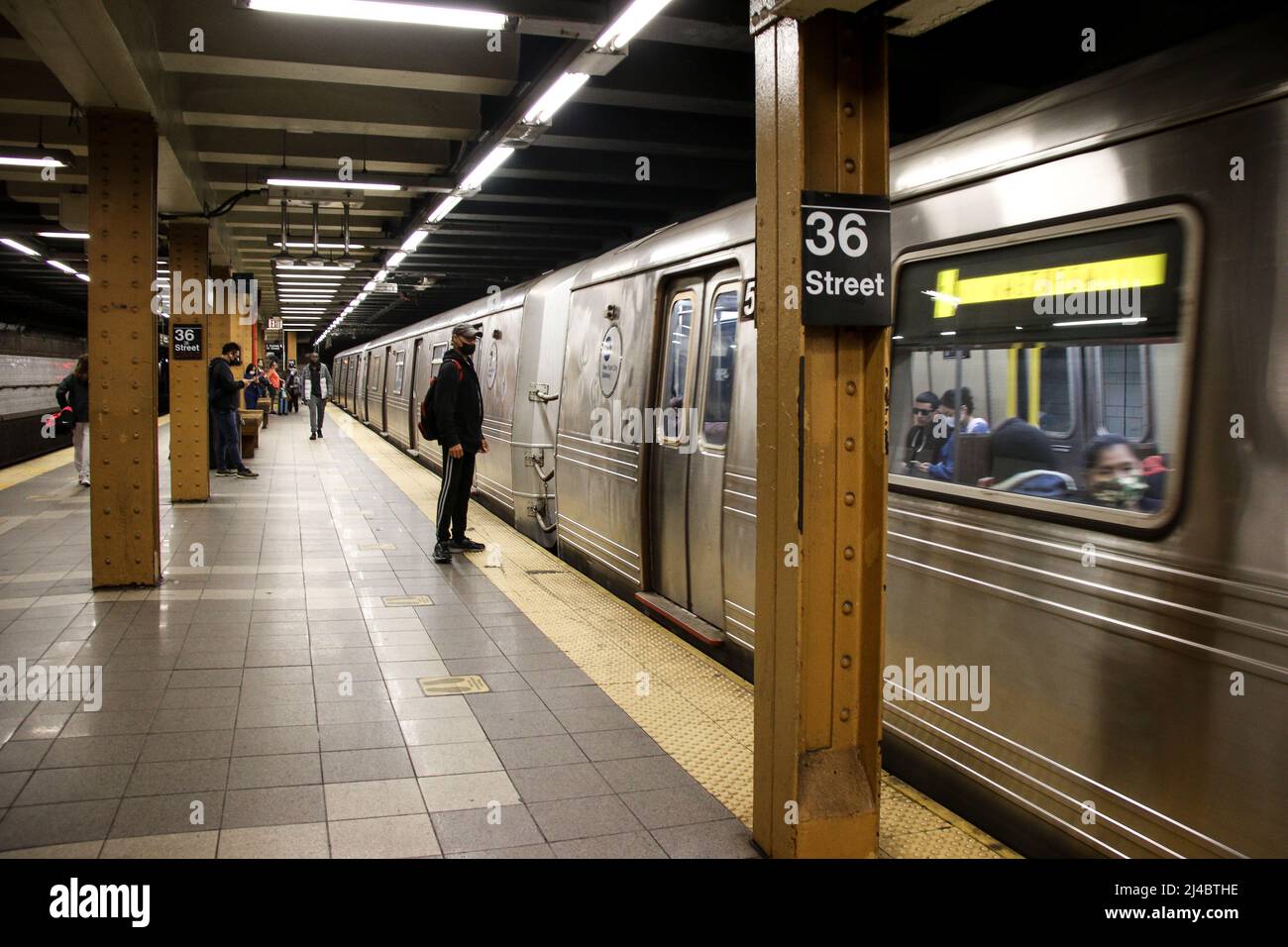 St james metro train station hi-res stock photography and images - Alamy