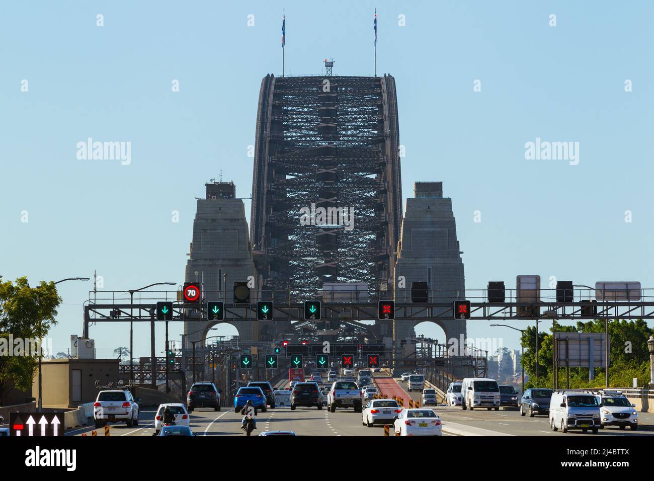 Traffic on Sydney Harbour Bridge in Sydney, NSW, Australia Stock Photo ...