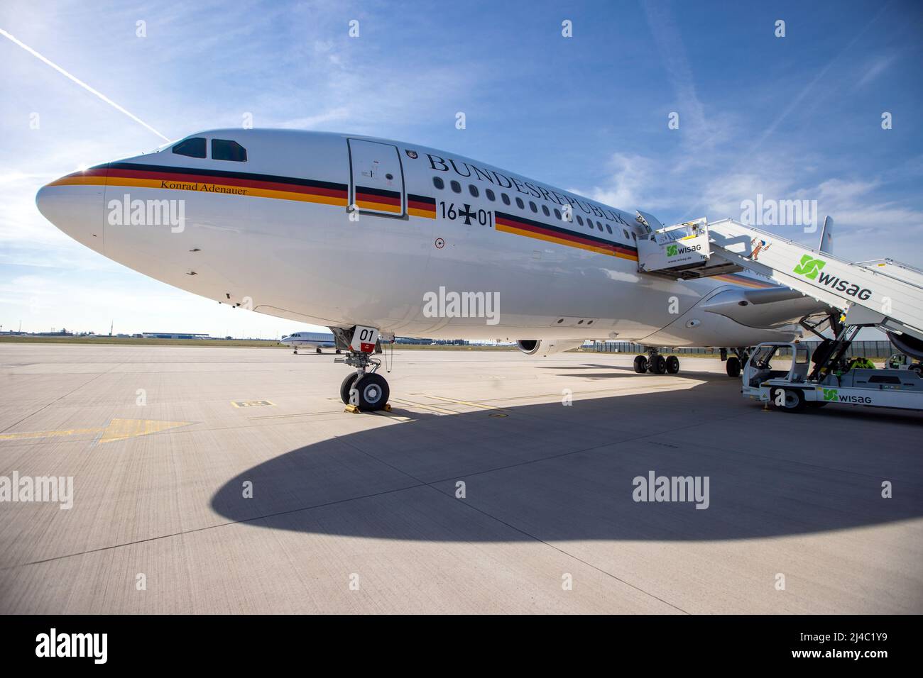 Berlin, Germany. 12th Apr, 2022. The German government aircraft "Konrad ...