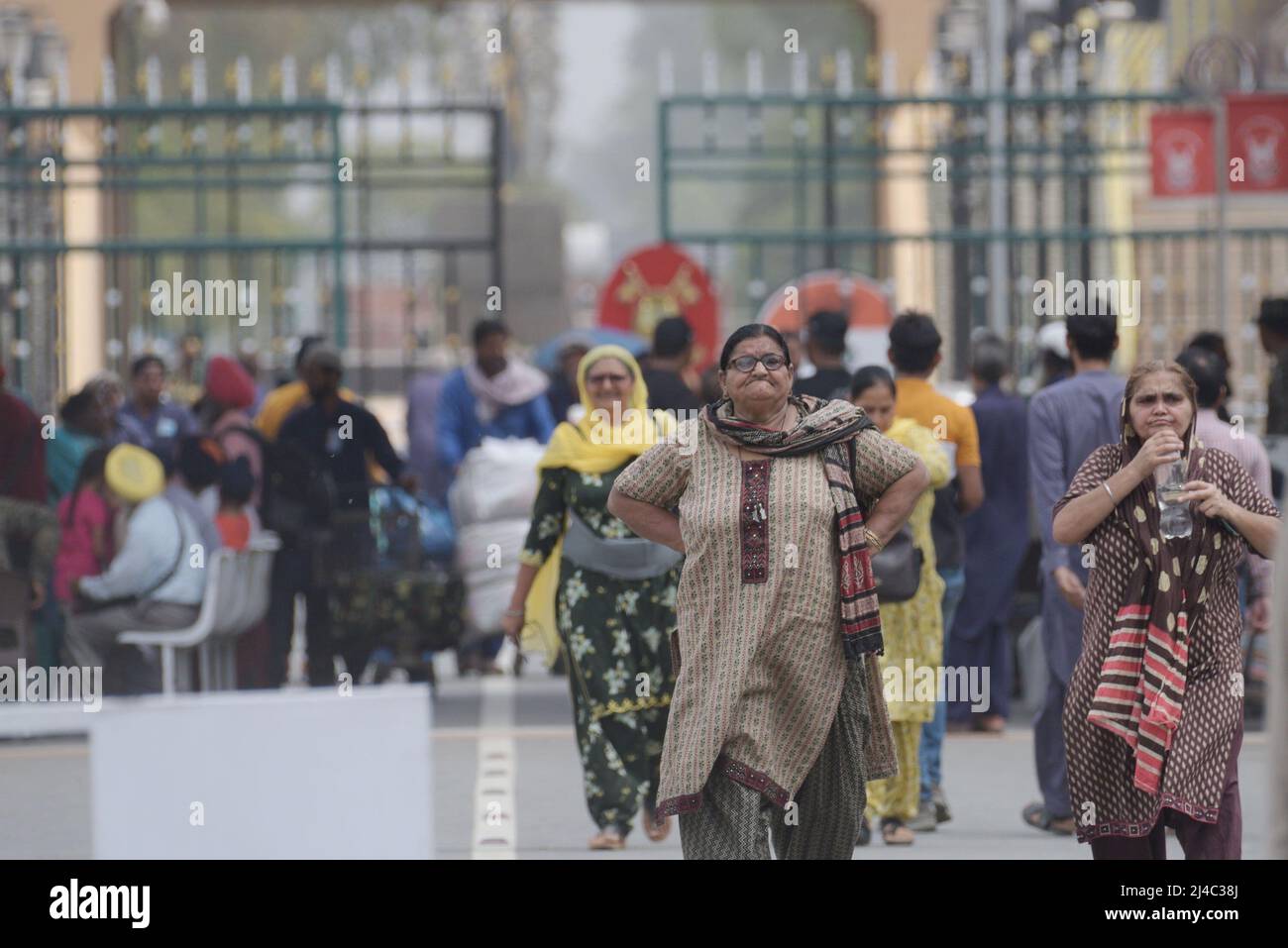 Lahore, Punjab, Pakistan. 12th Apr, 2022. A large number of Indian Sikh ...