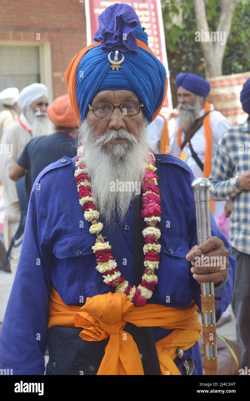 Lahore, Punjab, Pakistan. 12th Apr, 2022. A large number of Indian Sikh ...