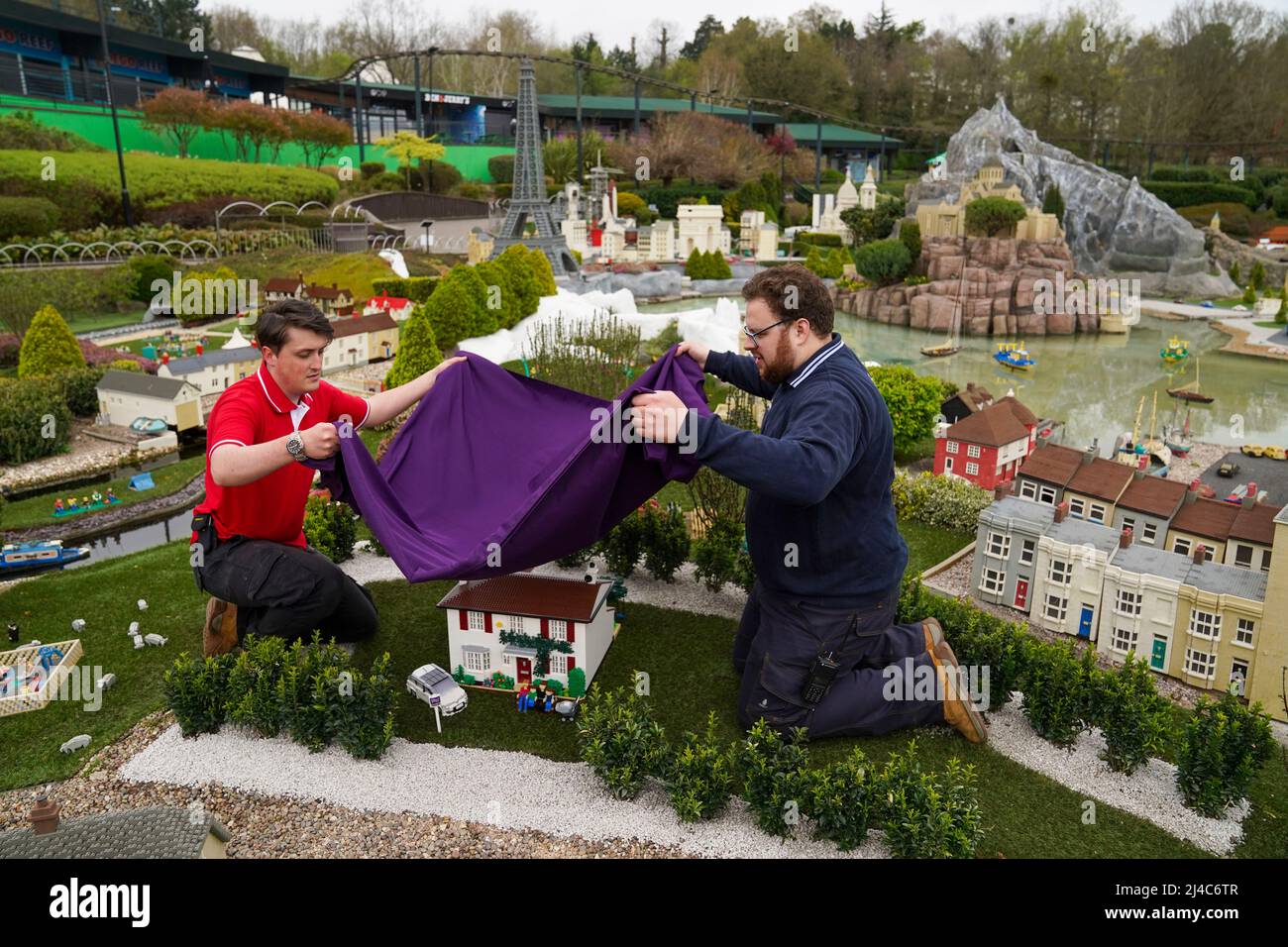 Model makers unveil the Molloy family home which is immortalised in ...