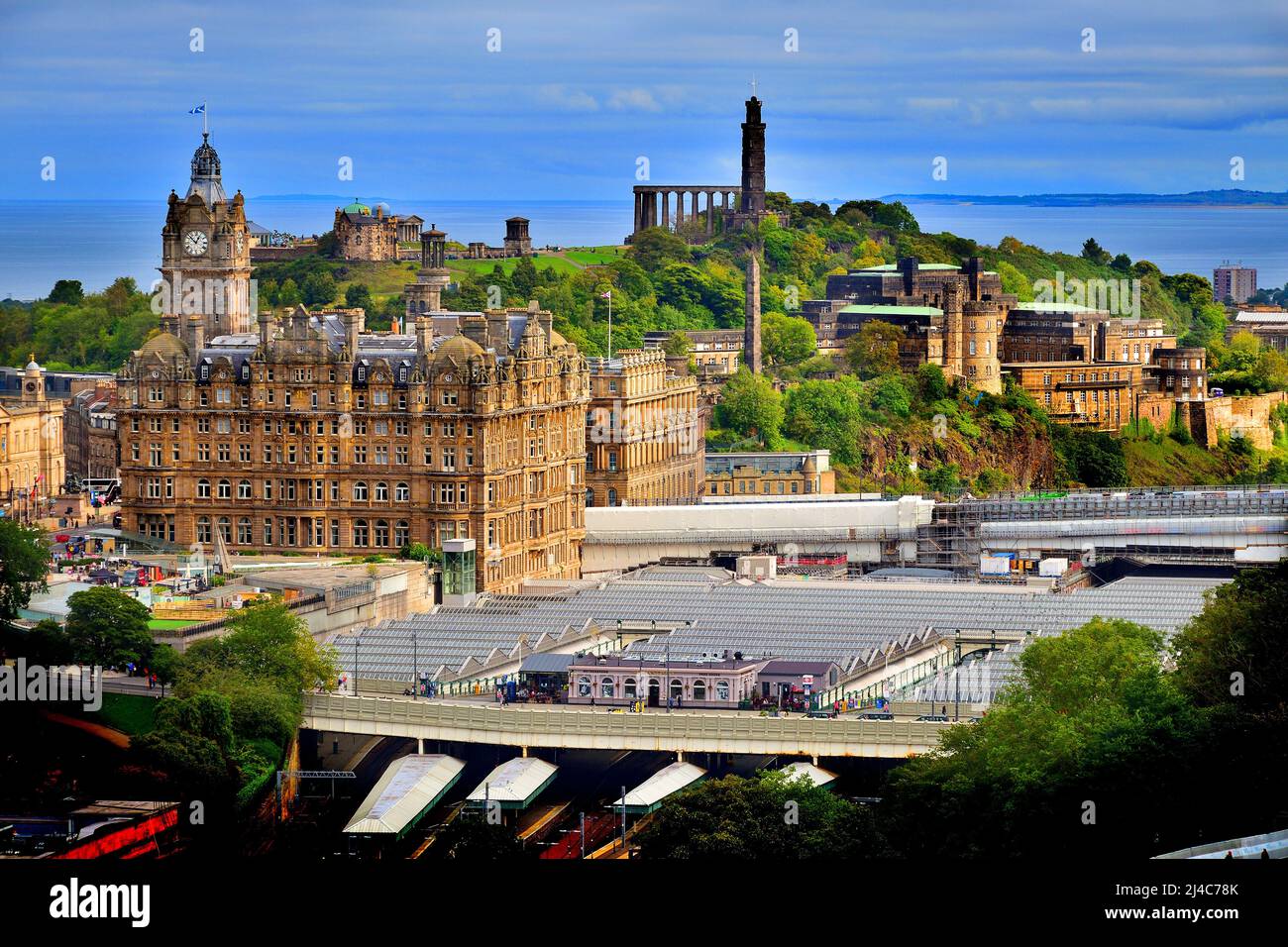 Edinburgh zoo view hi-res stock photography and images - Alamy