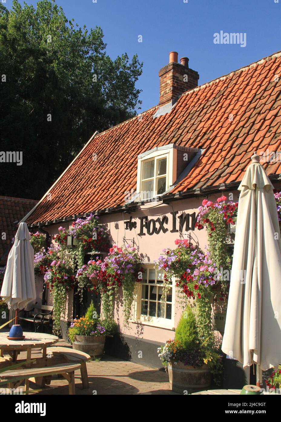 The Fox Inn, Newbourne Suffolk Stock Photo - Alamy