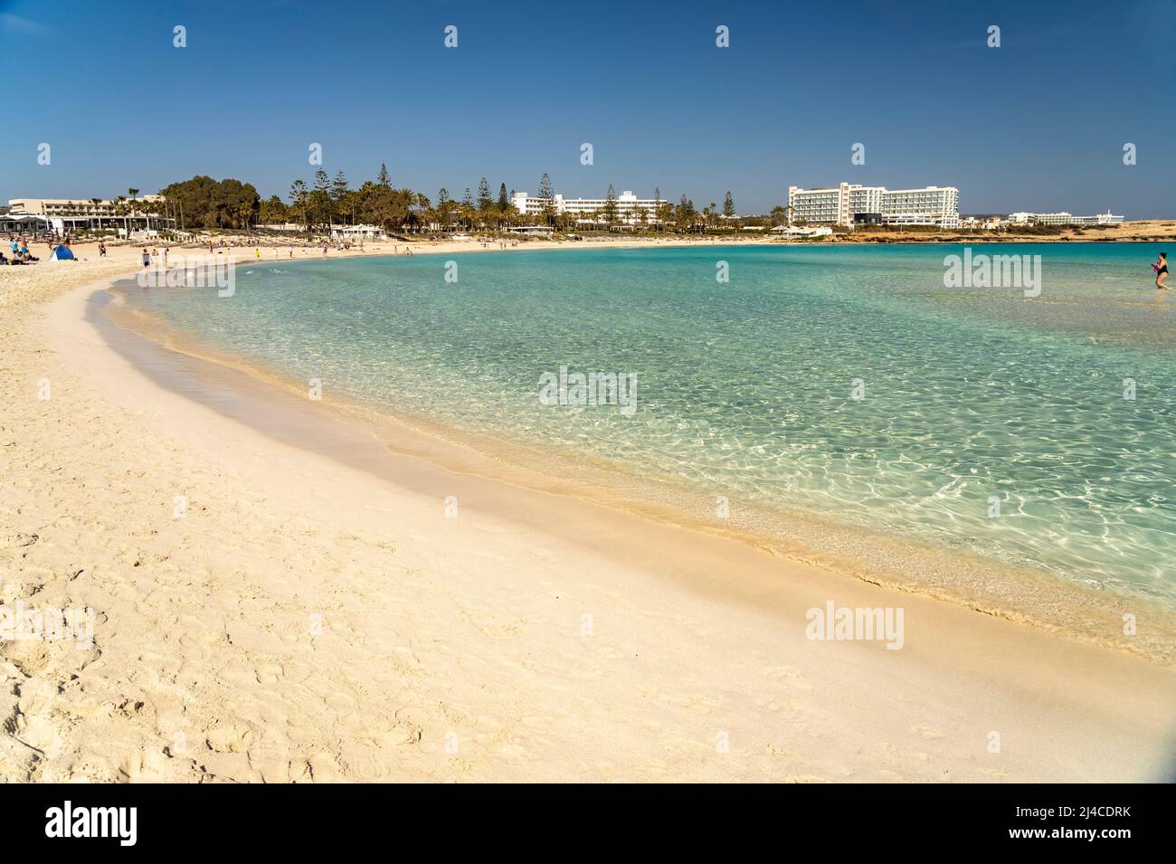 Der Strand Nissi Beach bei Agia Napa, Zypern, Europa | Nissi Beach in ...