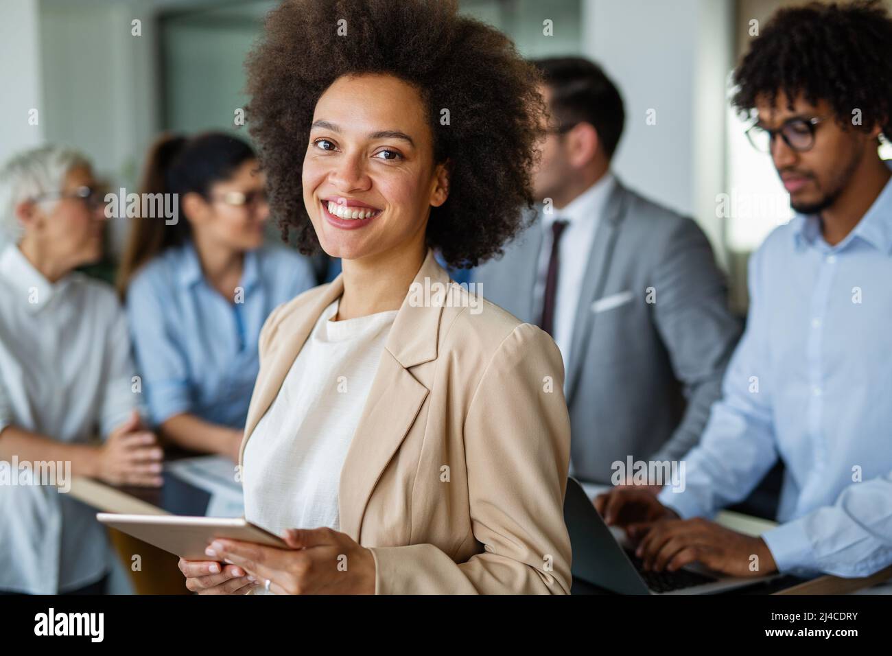 Employee black woman happy hi-res stock photography and images - Alamy
