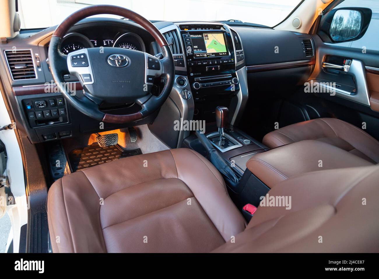 2022 Toyota Land Cruiser Interior