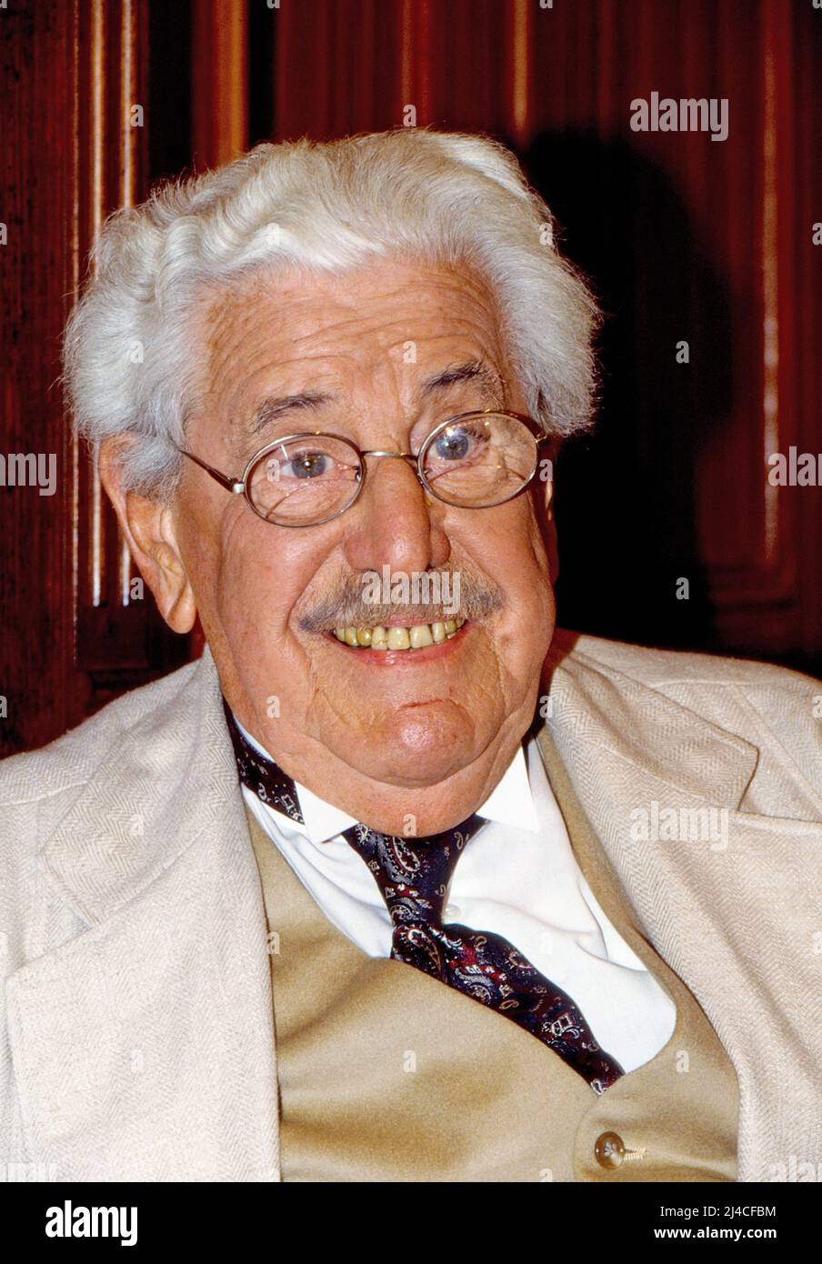 Willy Millowitsch, deutscher Schauspieler, Volksschauspieler, Regisseur ...