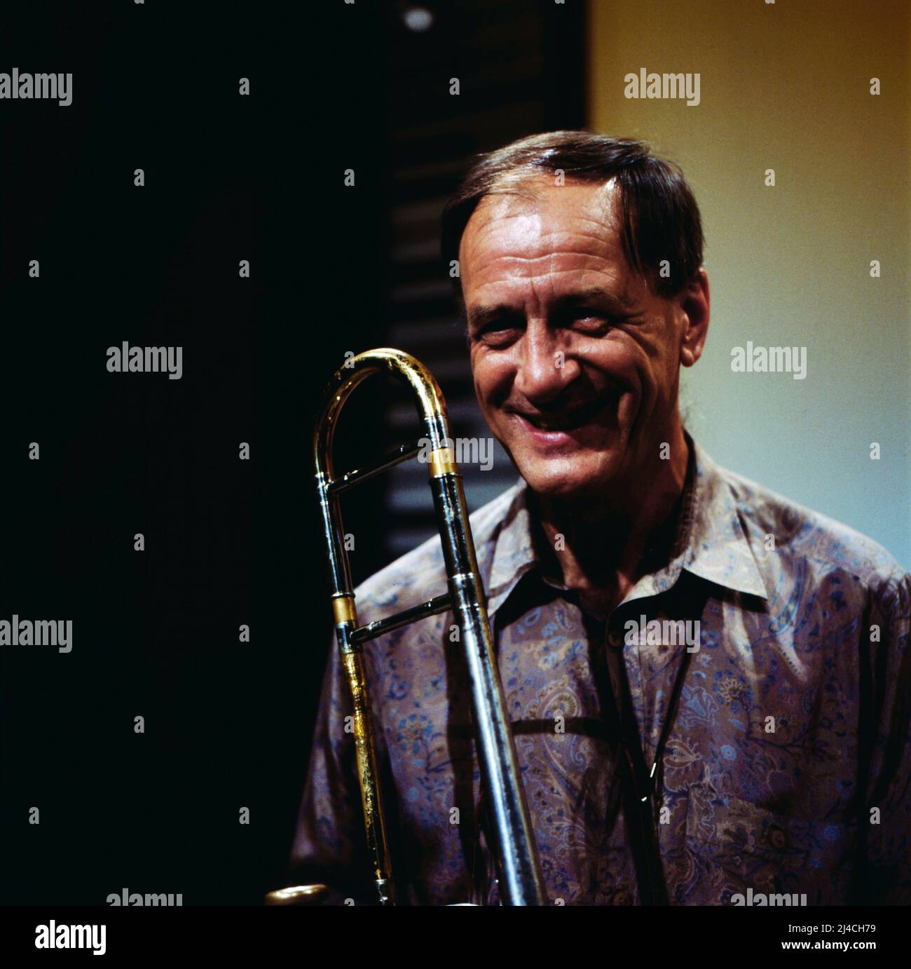 Multiphonics hi-res stock photography and images - Alamy