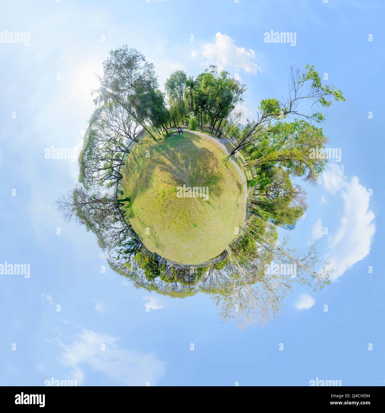 360 panorama view of public park / circle panorama of public park Stock ...