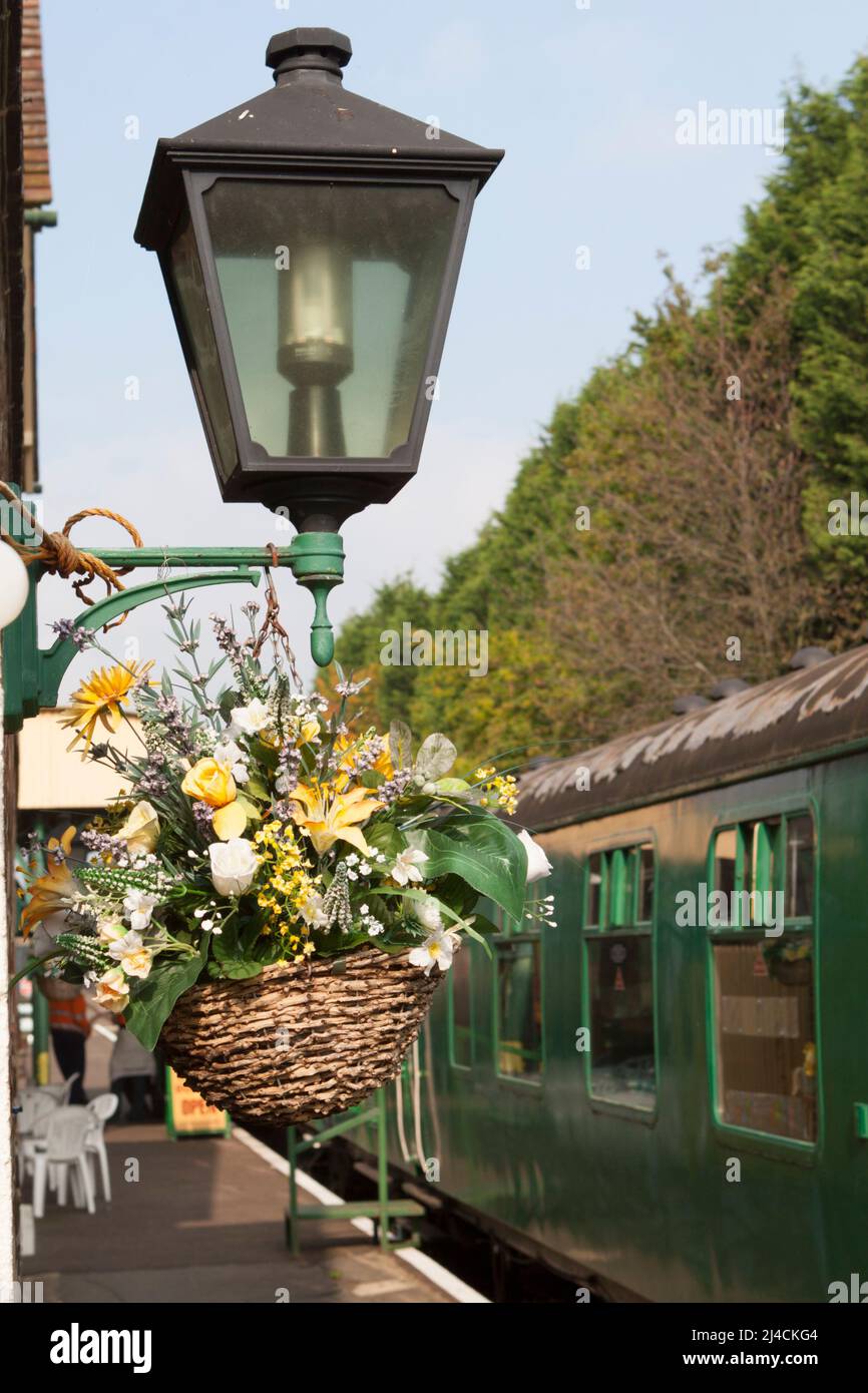 Isfield railway line and Station Stock Photo - Alamy