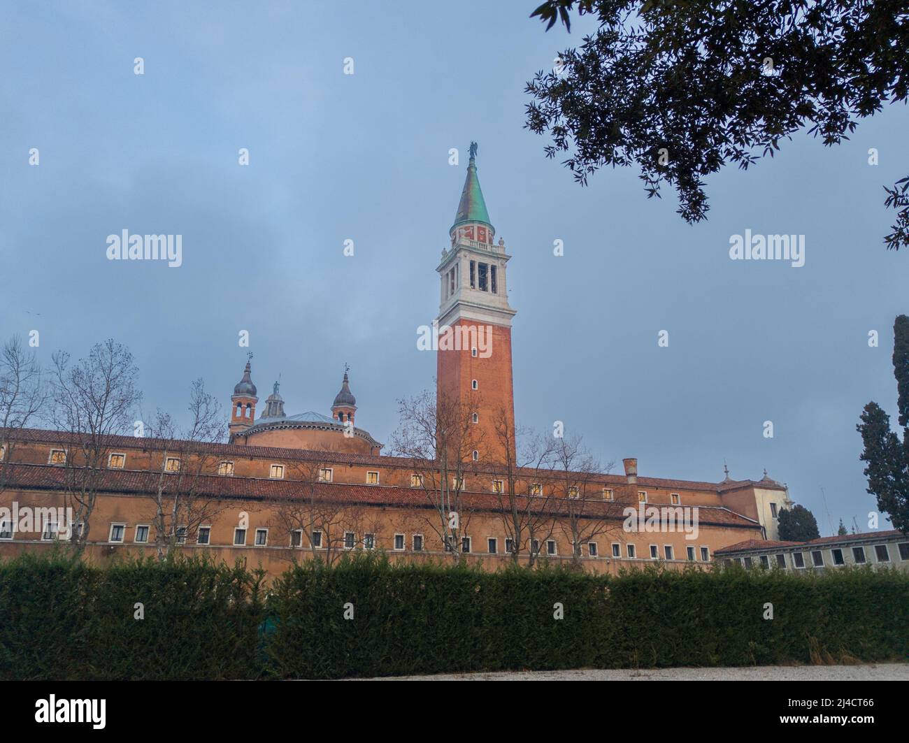 Piazza san marco in venice with morning sun hi-res stock photography ...