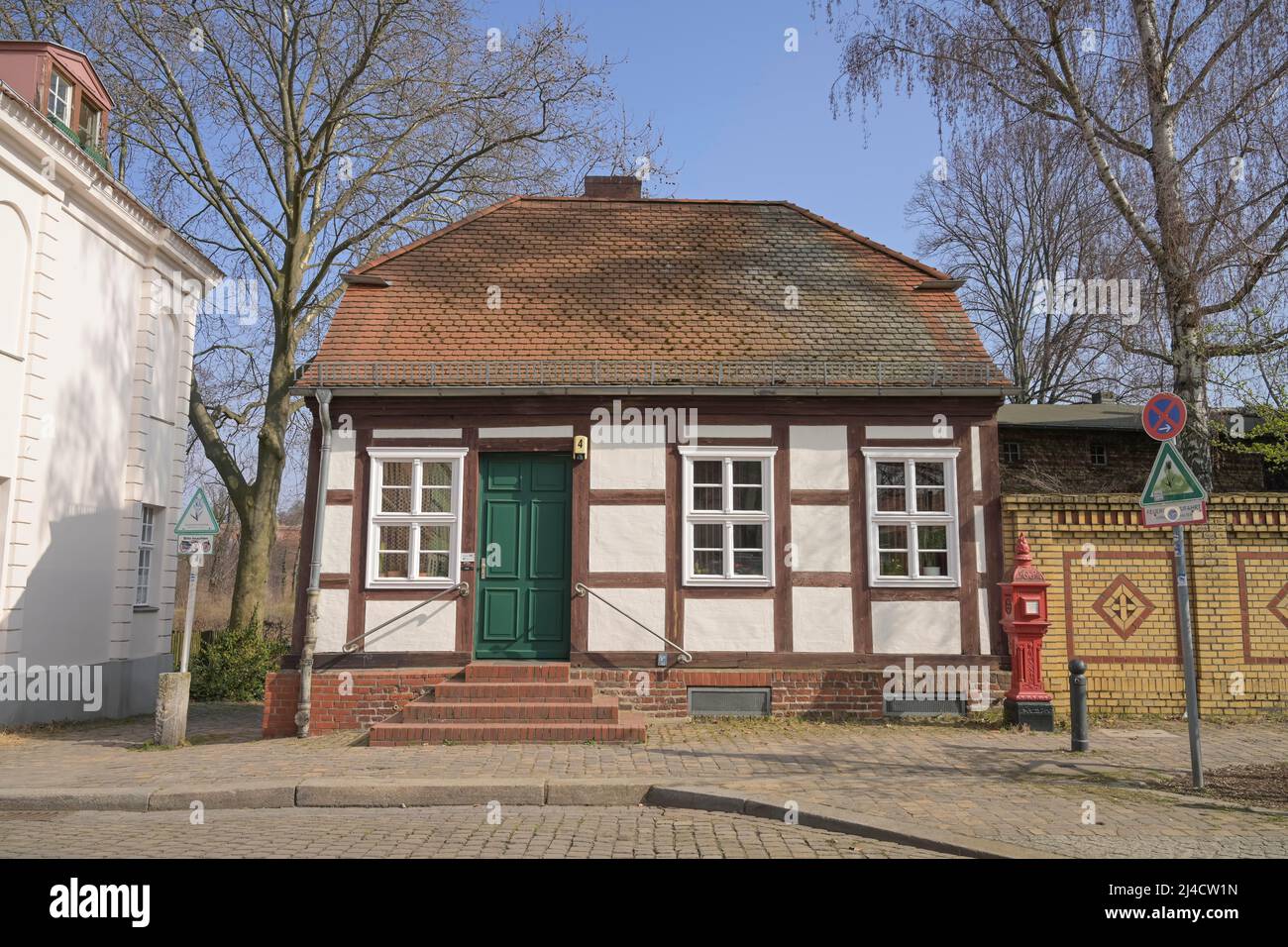 Kolk quarter hi-res stock photography and images - Alamy