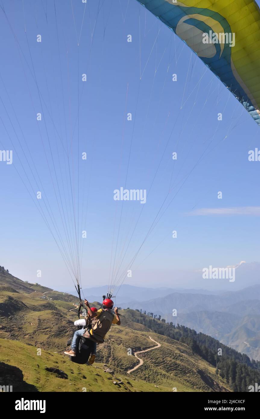 Tandem para glide mountain hi-res stock photography and images - Alamy